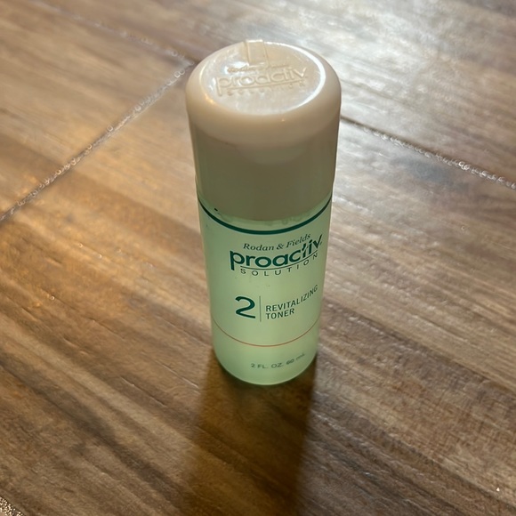 Proactiv | Skincare | Proactive Step 2 Revitalizing Toner 2oz | Poshmark
